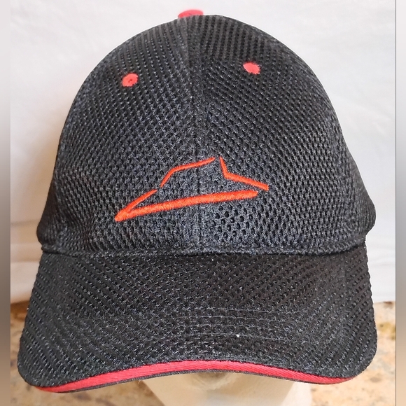 IQ Apparel | Accessories | Pizza Hut Black Red Strapback Employee Hat ...